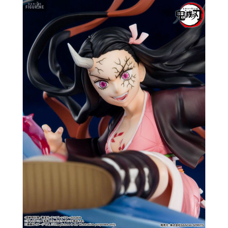 Figure Daki & Gyutaro or Nezuko Kamado Demon Form Advancing ...