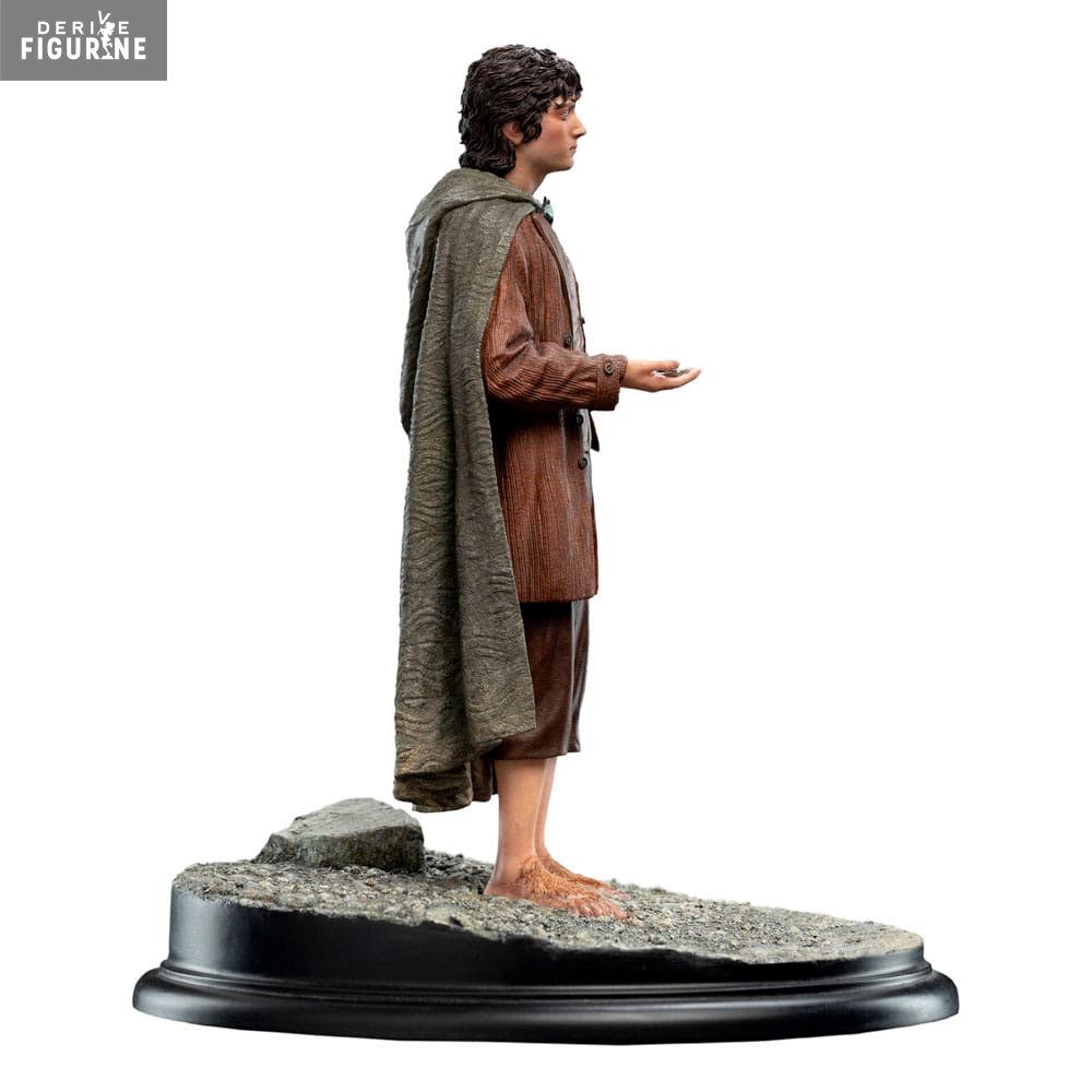 Frodo Baggins figure, Ringbearer - The Lord of the Rings - Weta Workshop