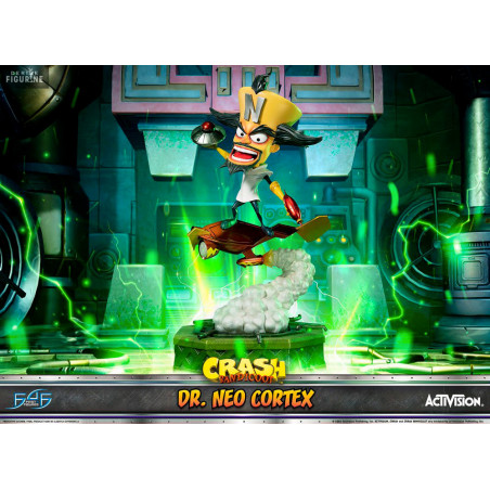 Dr. Neo Cortex figure - Crash Bandicoot 3 - First4Figures