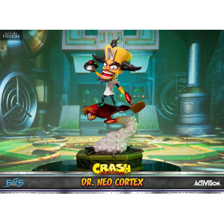Dr. Neo Cortex figure - Crash Bandicoot 3 - First4Figures